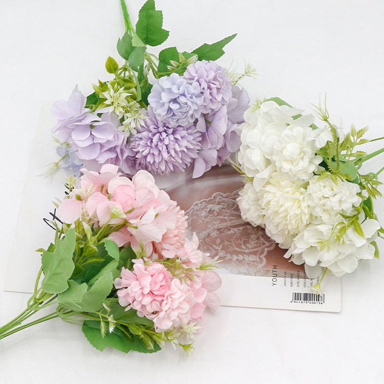 5-Pronged Combination Silk Flower Bouquet – LOVELIFE